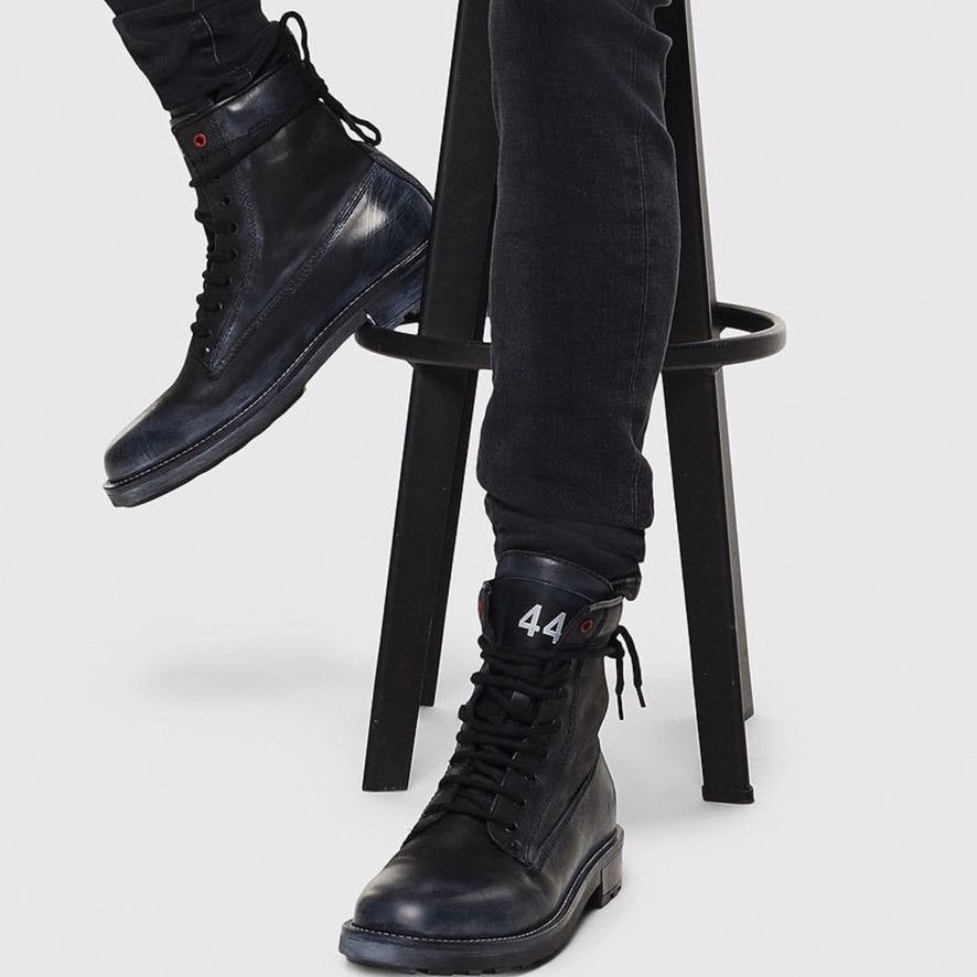 Designer × Diesel × Genuine Leather Diesel D-Throuper Black Leather ...