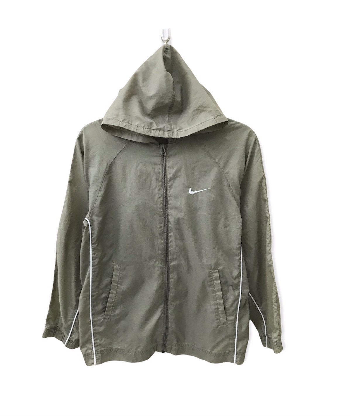 Nike Nike Runners Zipper Light Jacket | Grailed