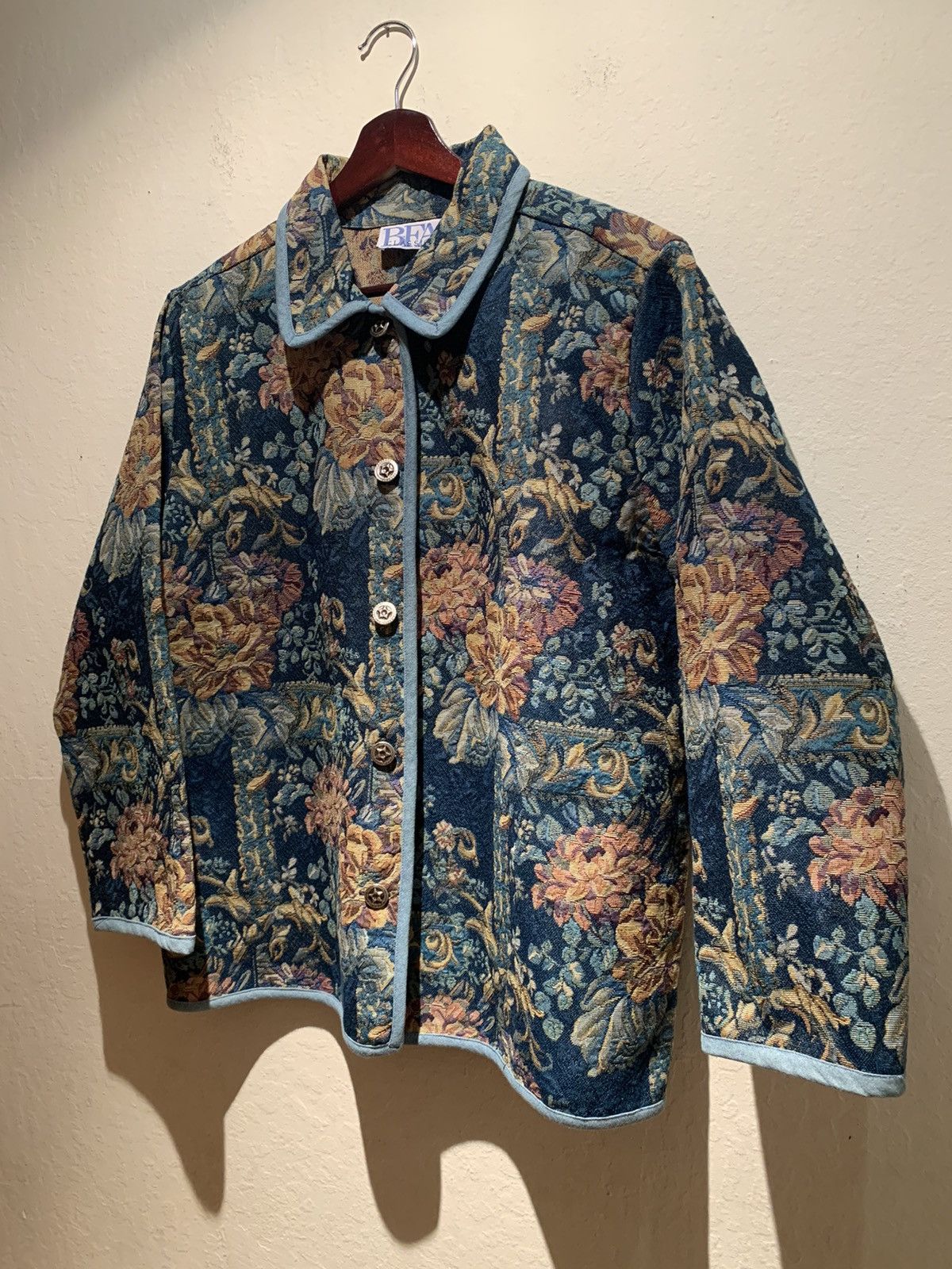 Designer × Rare × Vintage *RARE* Vintage BFA Classics Floral Tapestry ...