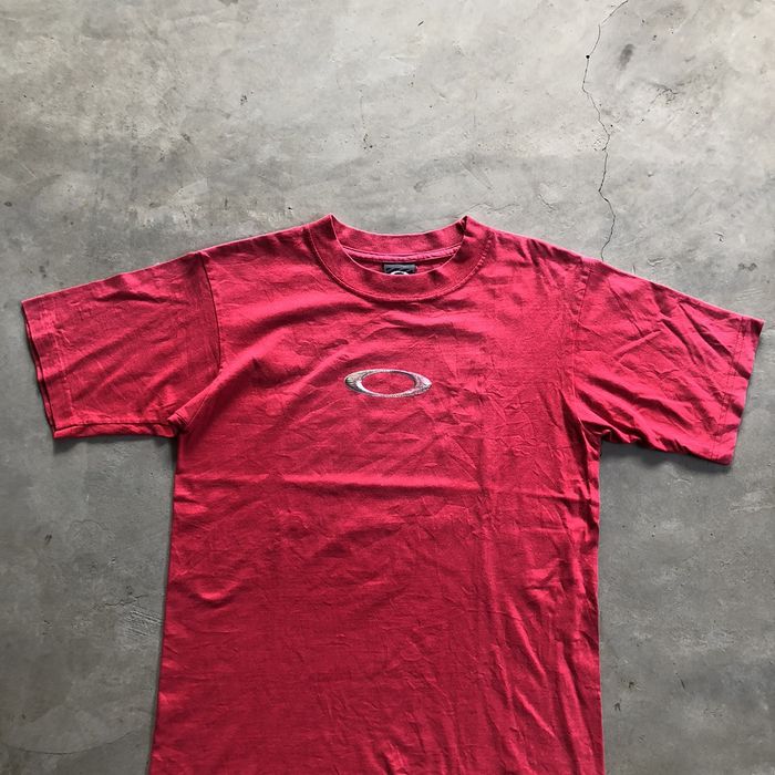 Vintage Vintage oakley software O logo | Grailed