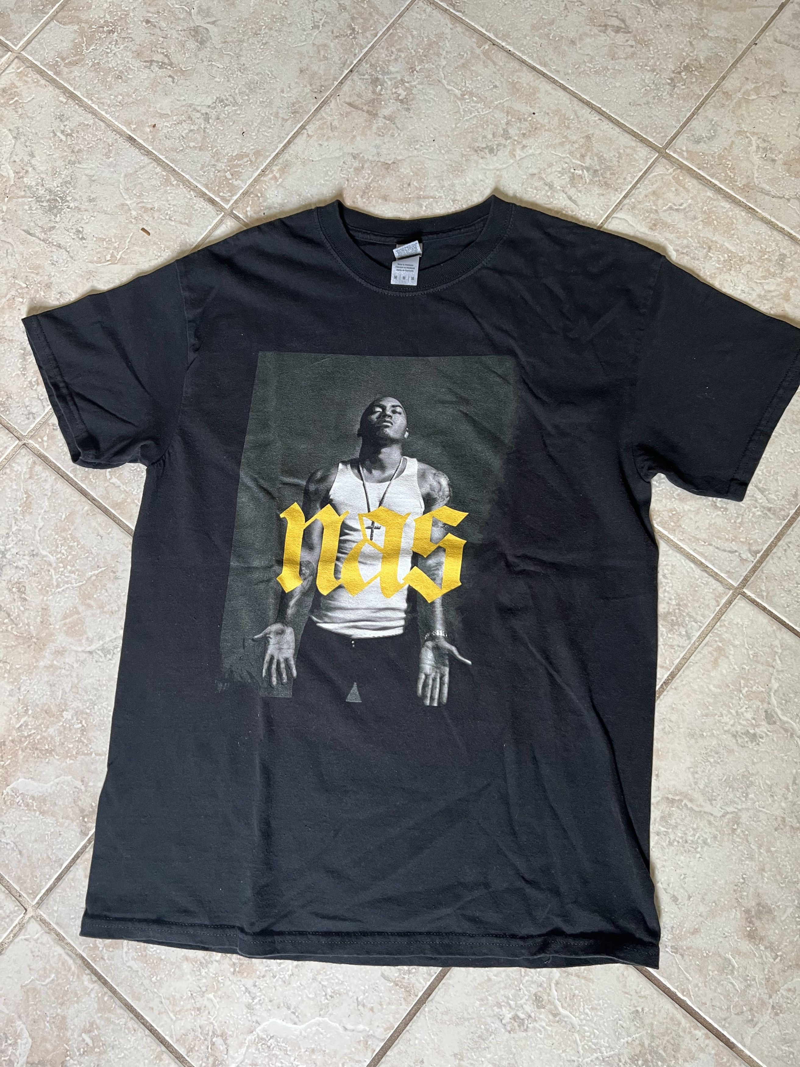 Gildan × Rap Tees Nas Graphic Tee | Grailed