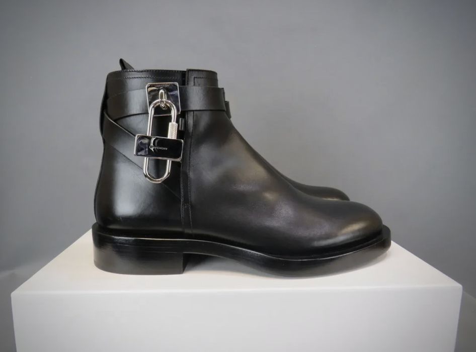 Givenchy Lock ankle boots | Grailed