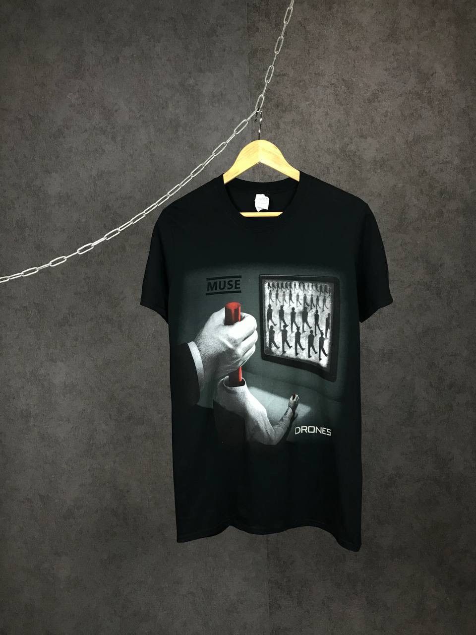 Band Tees × Tour Tee × Vintage Muse Drones vintage rock band tour tee ...