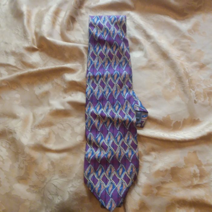 Robert Talbott Hand Sewn Finest Silk Tie from Robert Talbott Best of Class | Grailed