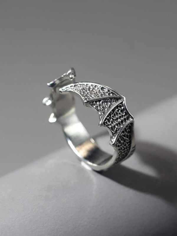 Vintage Bat Wing Ring | Grailed