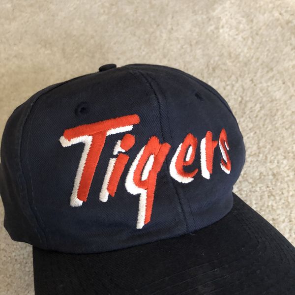 Vintage 80s Detroit Lions Script Snapback Hat | Grailed