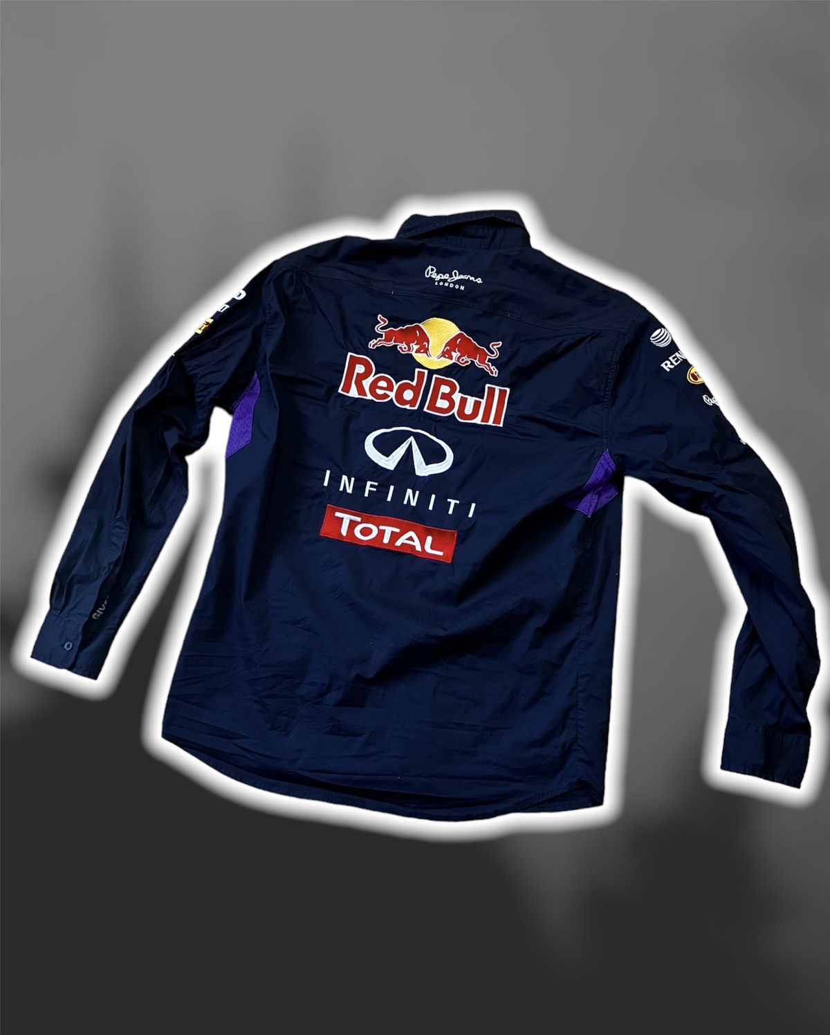 Red Bull Vintage Racing Red Bull Infinity Firelli Streetwear Shirt ...