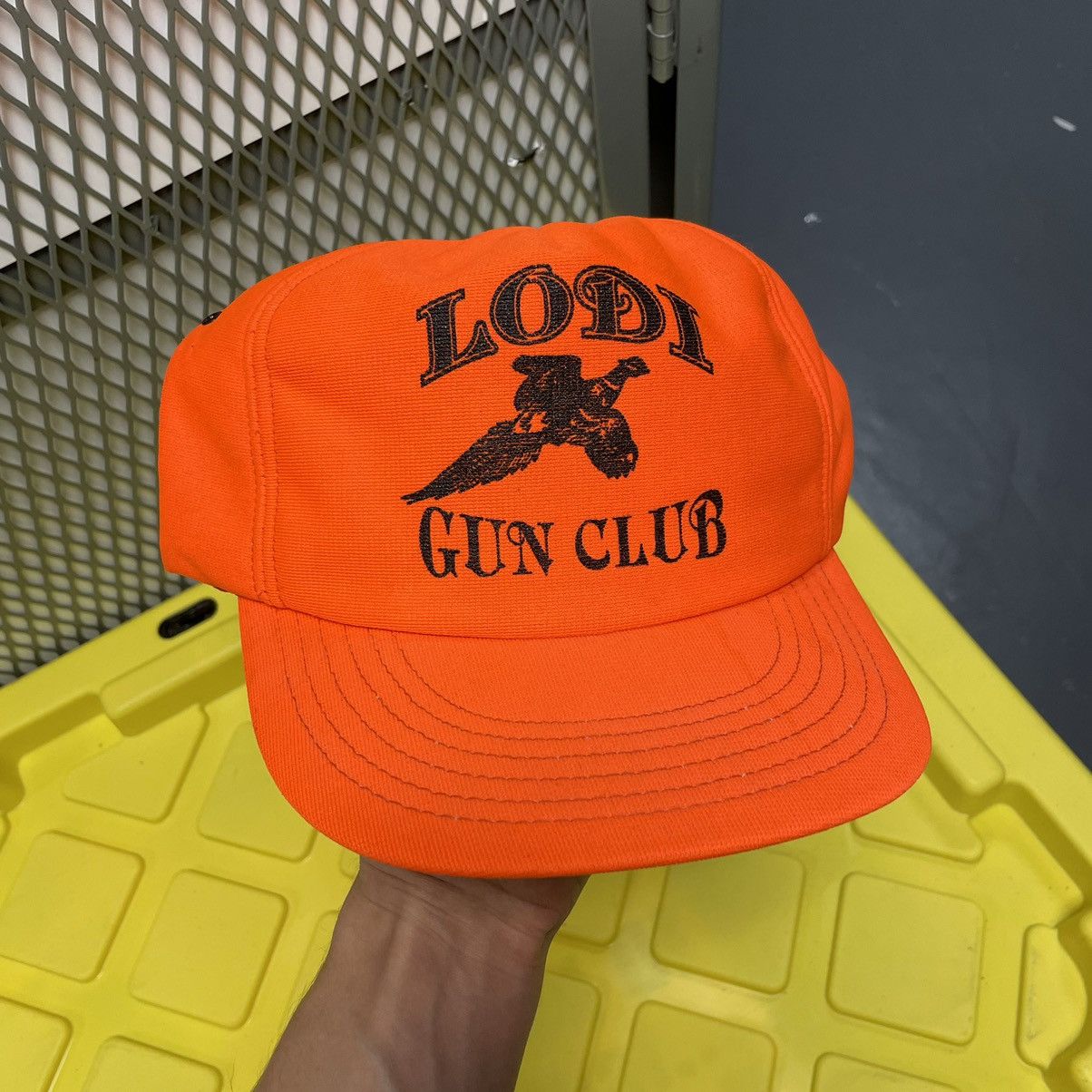 Hunter × Streetwear × Vintage READ Vintage 80s Orange Lodi Gun Club ...