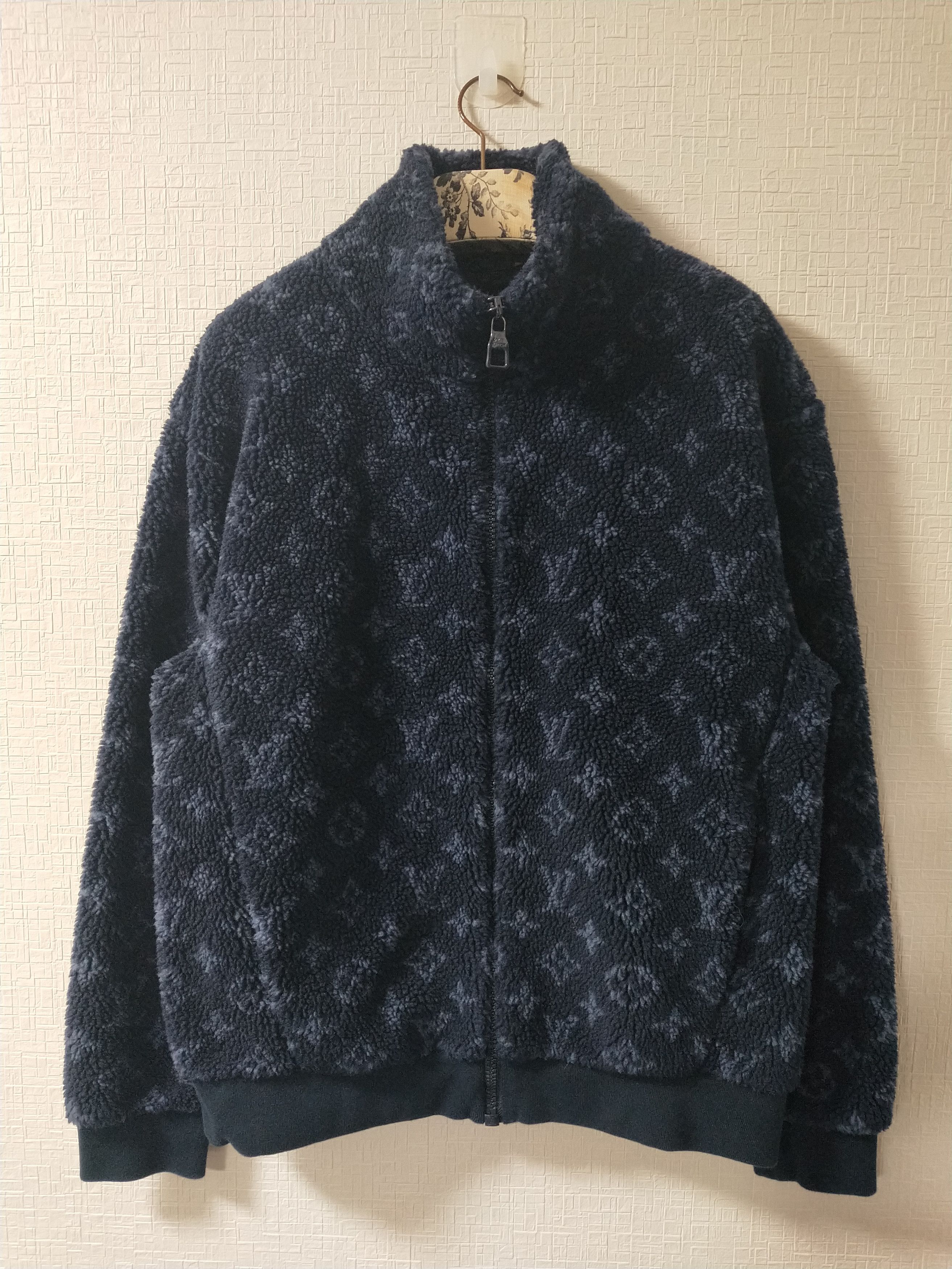 Louis Vuitton Monogram Fleece Jacket | Grailed