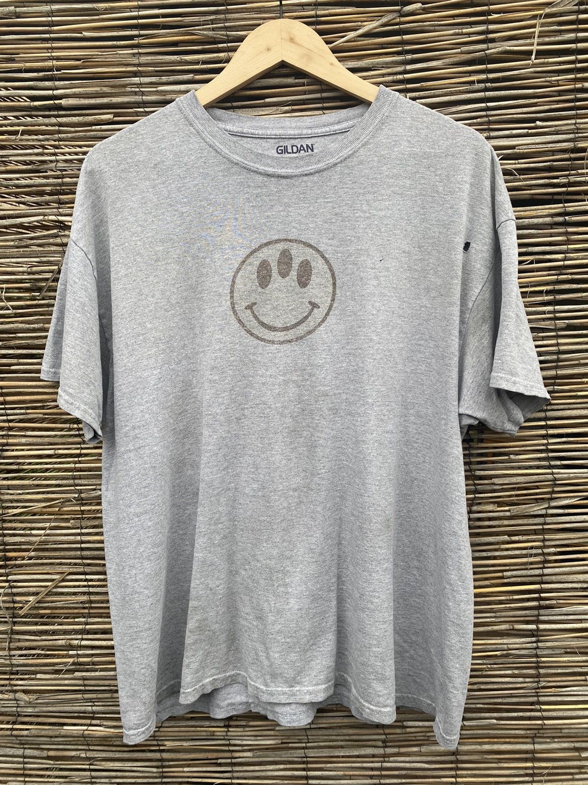 Vintage Three eyes smiley face T-shirt | Grailed