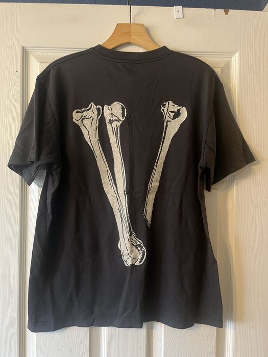 Vlone Vlone Skull and Bones Tee | Grailed