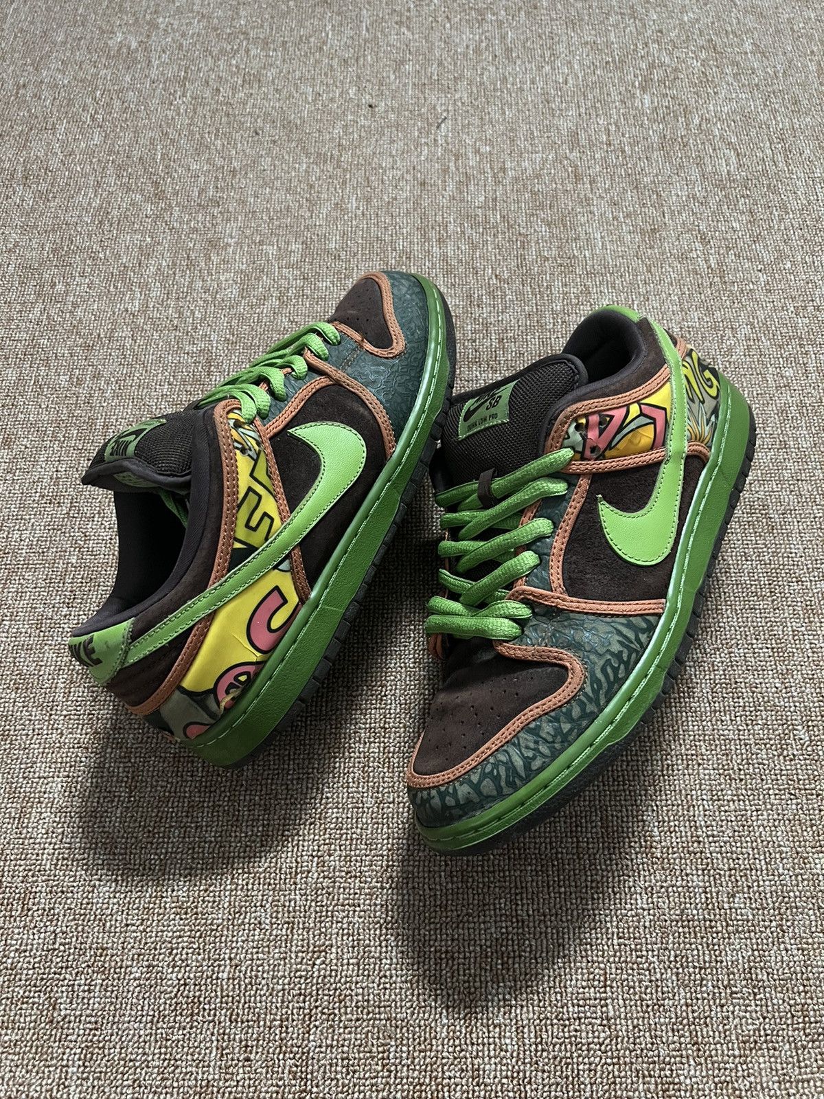 Nike RARE Nike Dunk Low Sb De La Soul 2015 | Grailed
