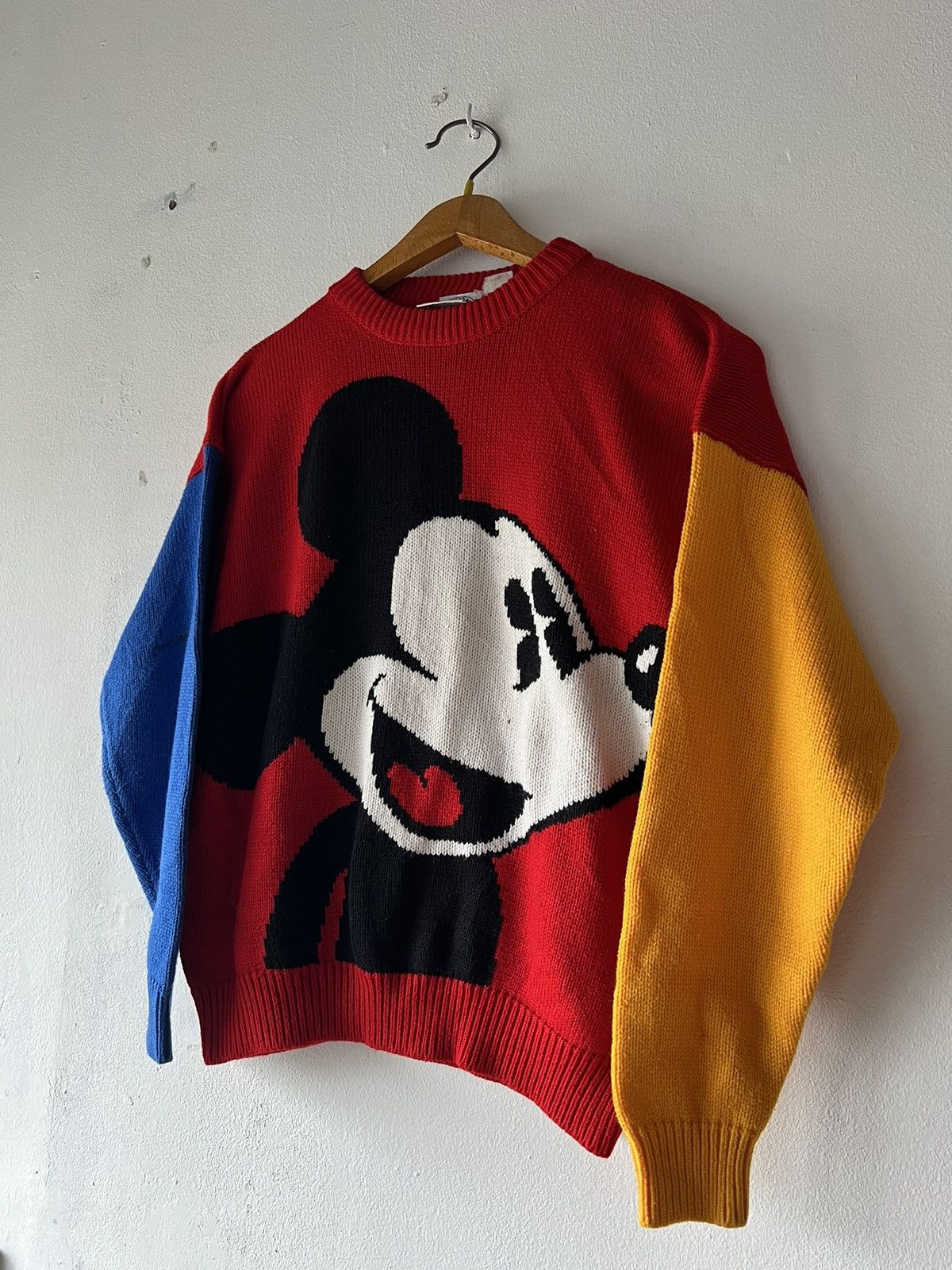 Disney 1985 disney japan knit sweater • mickey mouse multi • labrat ...
