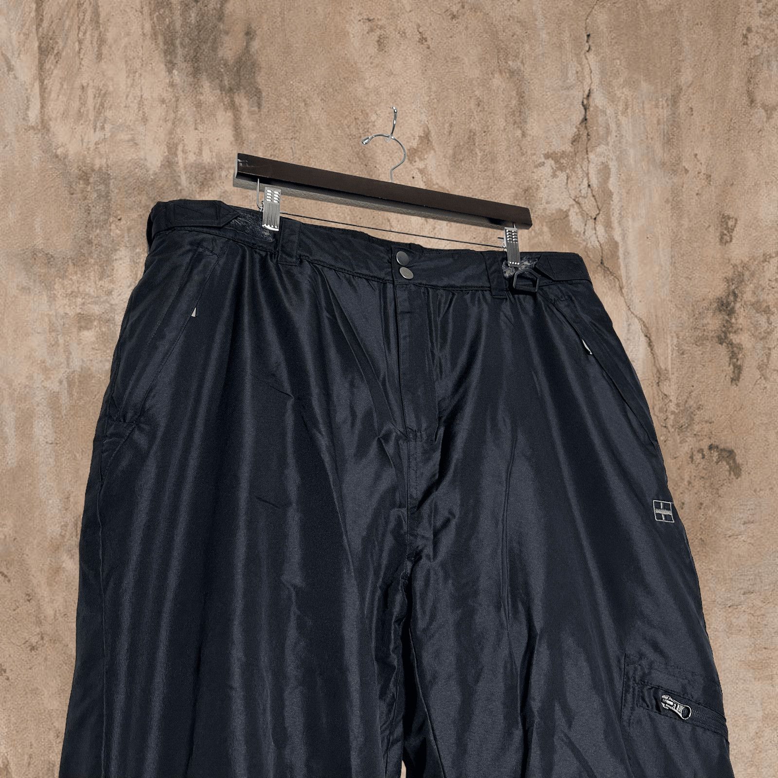 Swissgear Jet Black Swiss Alps Snow Pants Baggy Fit Warm | Grailed