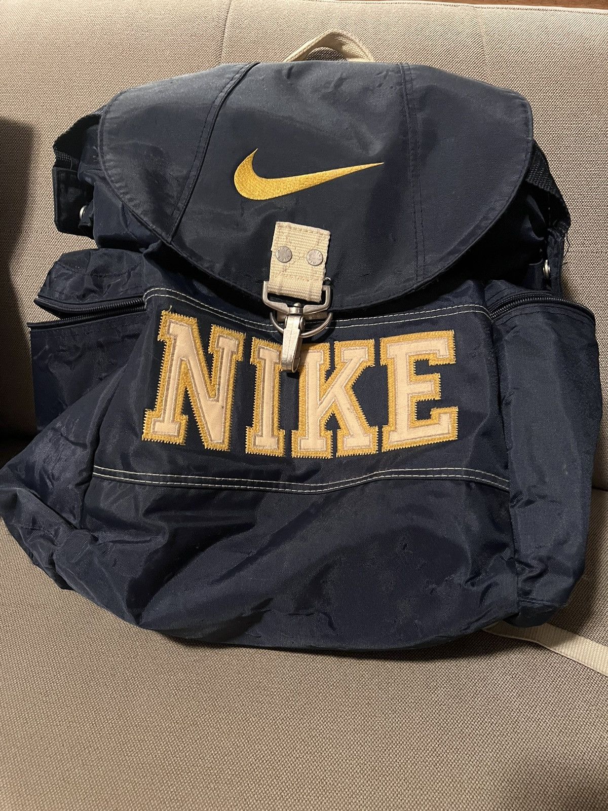 Nike Vintage Nike BackPack | Grailed