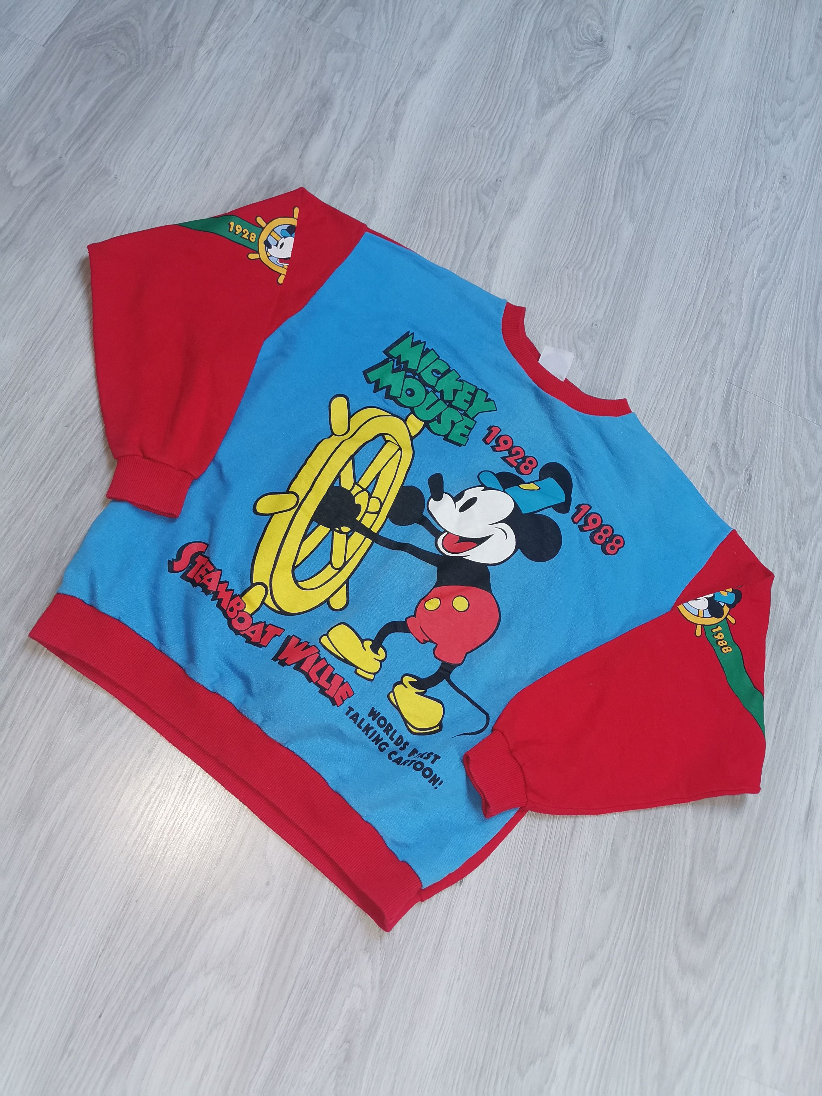 Disney × Mickey Mouse × Vintage Mickey mouse 1989 sweatshirt steam boat ...
