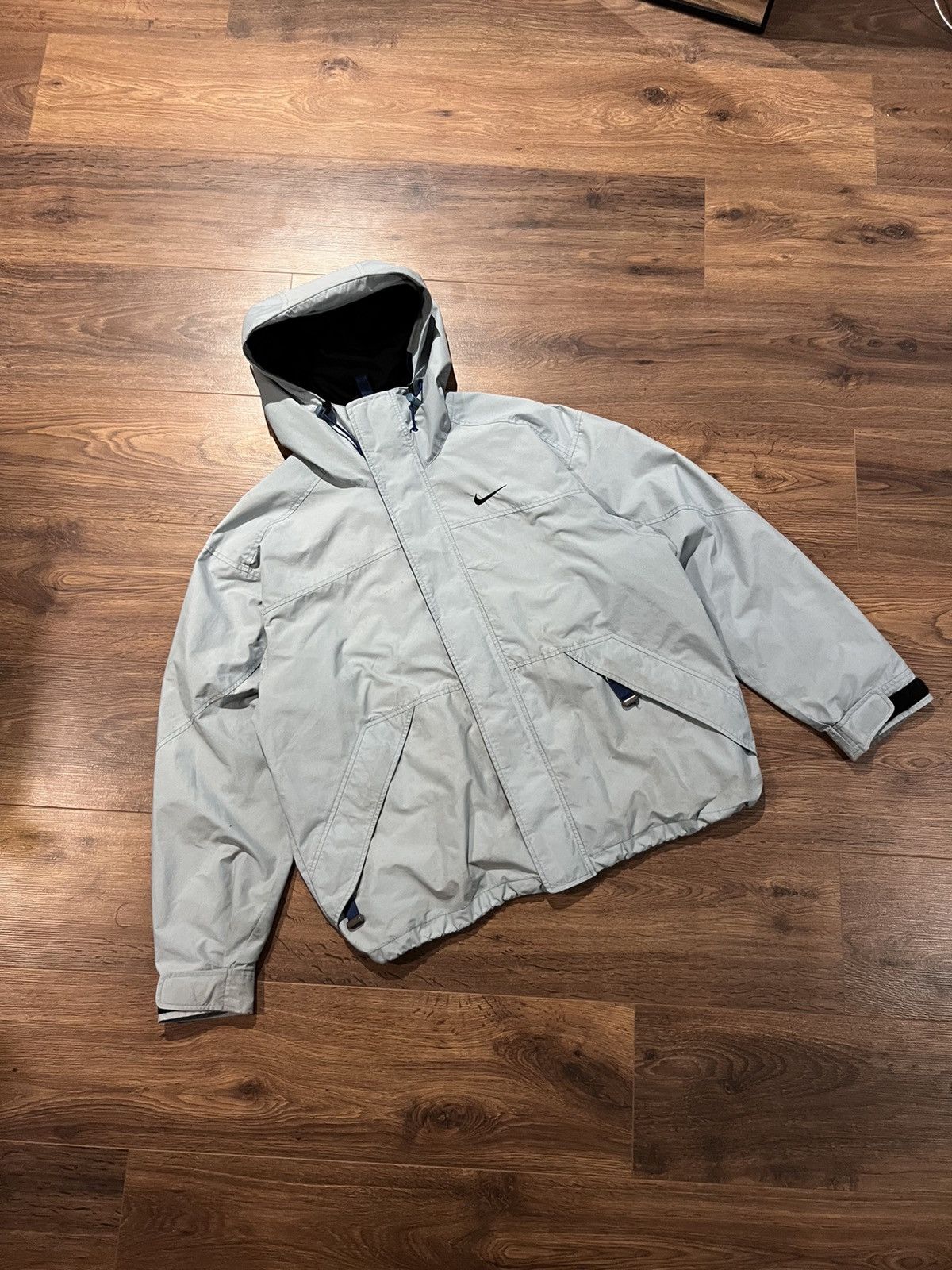 Nike NIKE GORPCORE VINTAGE OVERSIZE MOUNTAIN LIGHT JACKET | Grailed