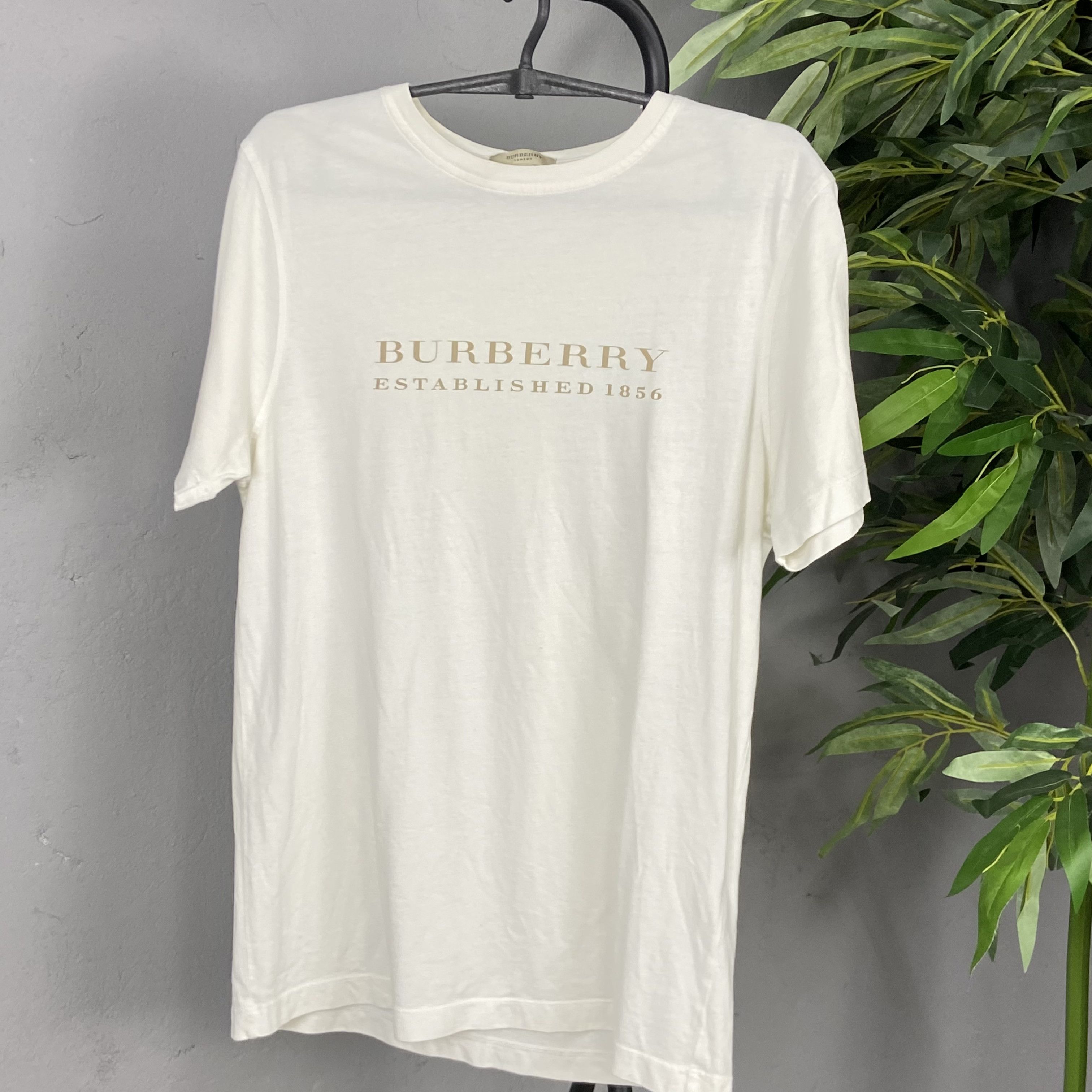 Burberry × Luxury × Vintage BURBERRY LONDON ESTABLISHED 1856 BIG CENTER ...