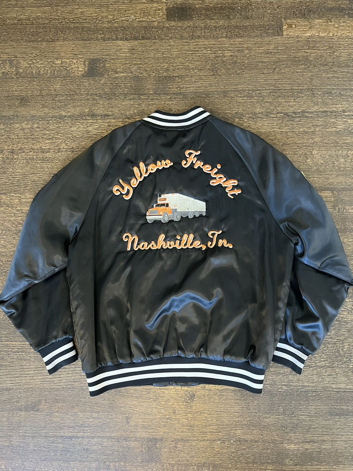 Vintage 1980s Nashville Yellow Freight Vintage Satin Trucker Jacket ...