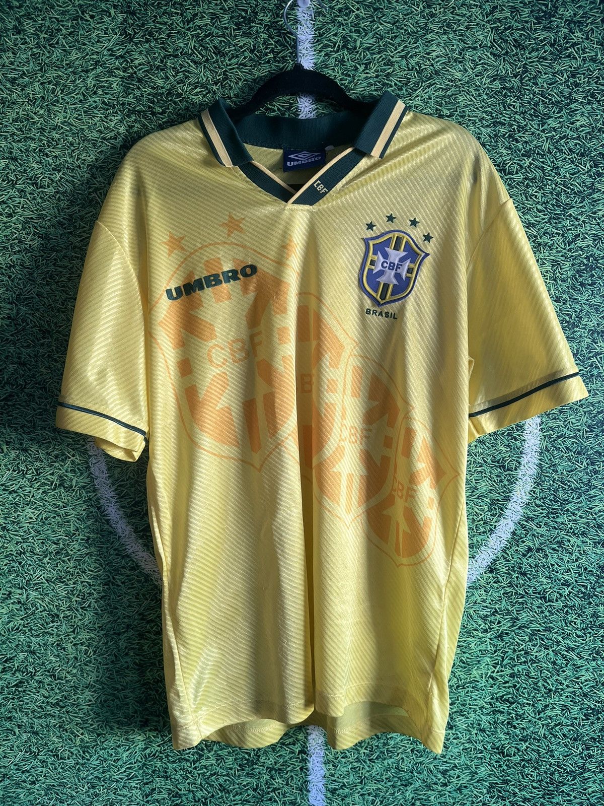 Soccer Jersey × Umbro × Vintage Brazil umbro 1996 home Soccer Jersey ...