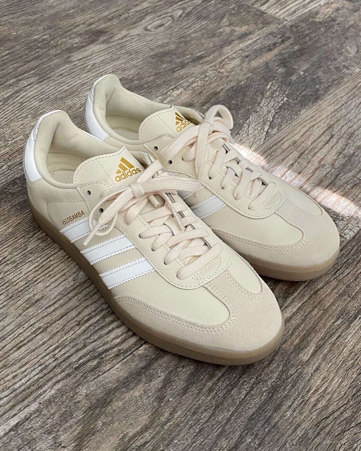 Adidas Velosamba Cream White