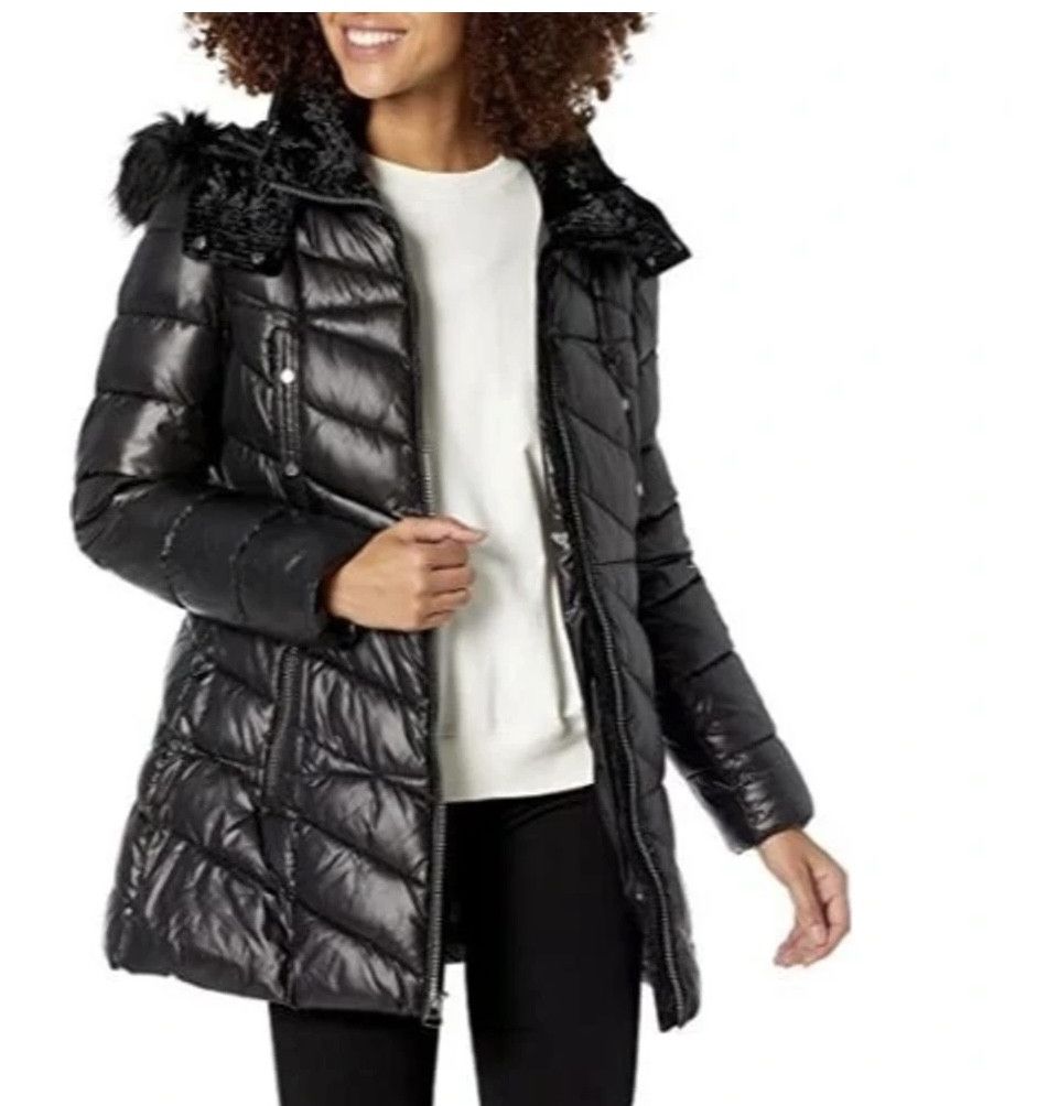 Andrew Marc Andrew Marc New York Velvet-Trim Faux-Fur Hooded Puffer Coat | Grailed