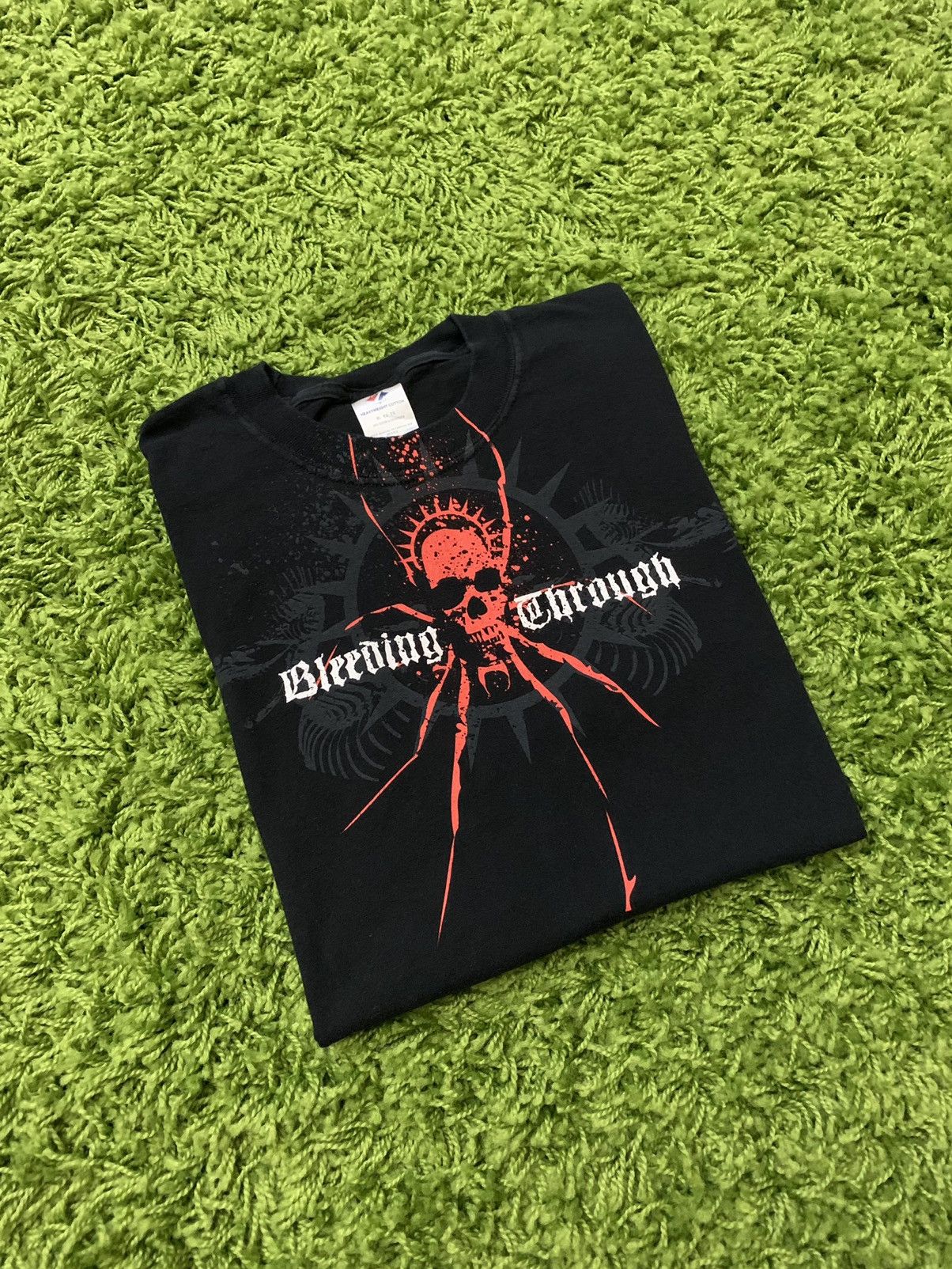 Vintage 🕷Vintage Bleeding Through Spider Skull Metal Band Y2K Tee | Grailed