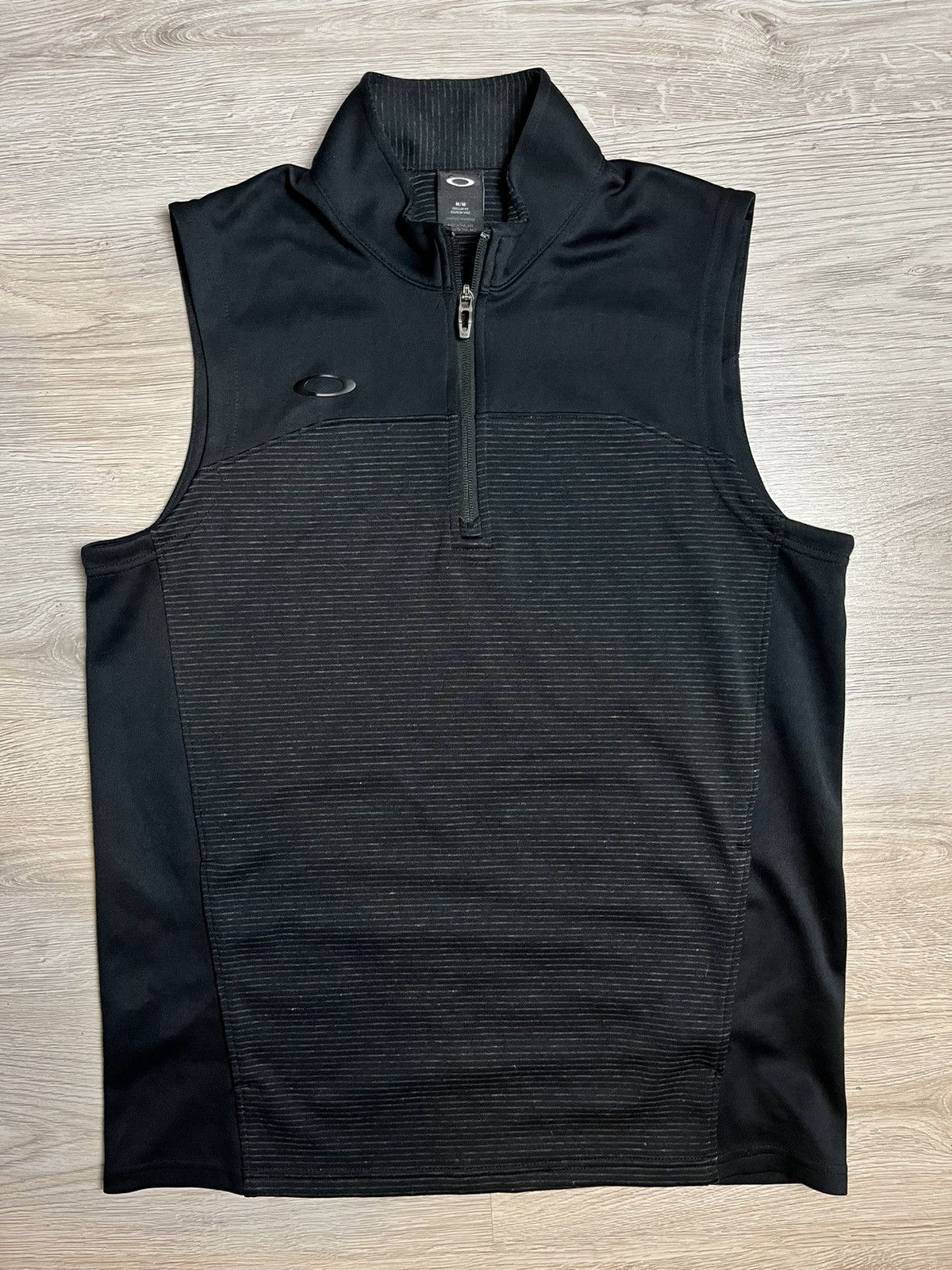 Oakley Oakley vest | Grailed