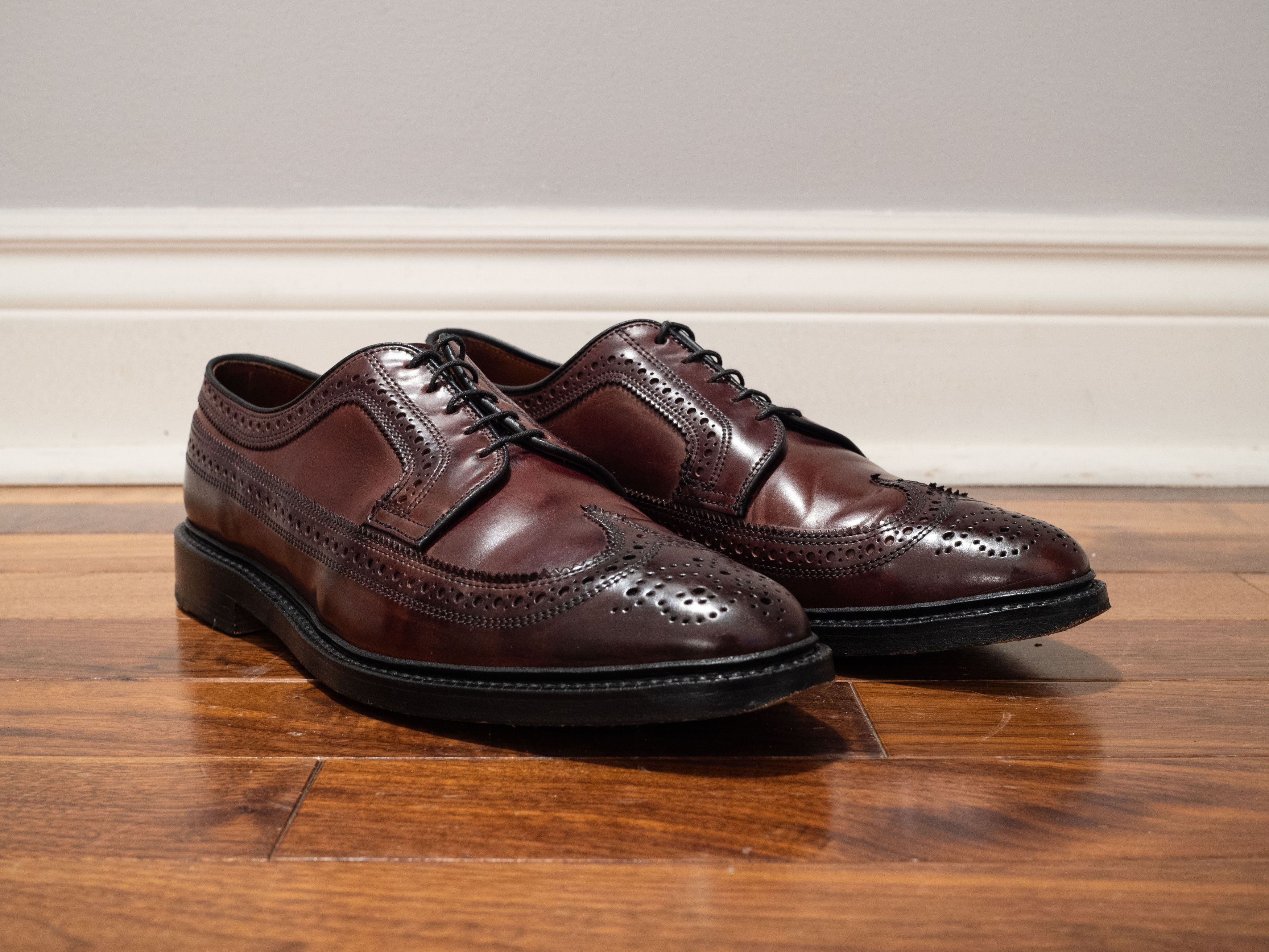 Allen Edmonds Allen Edmonds Shell Cordovan Color 8 Longwings | Grailed