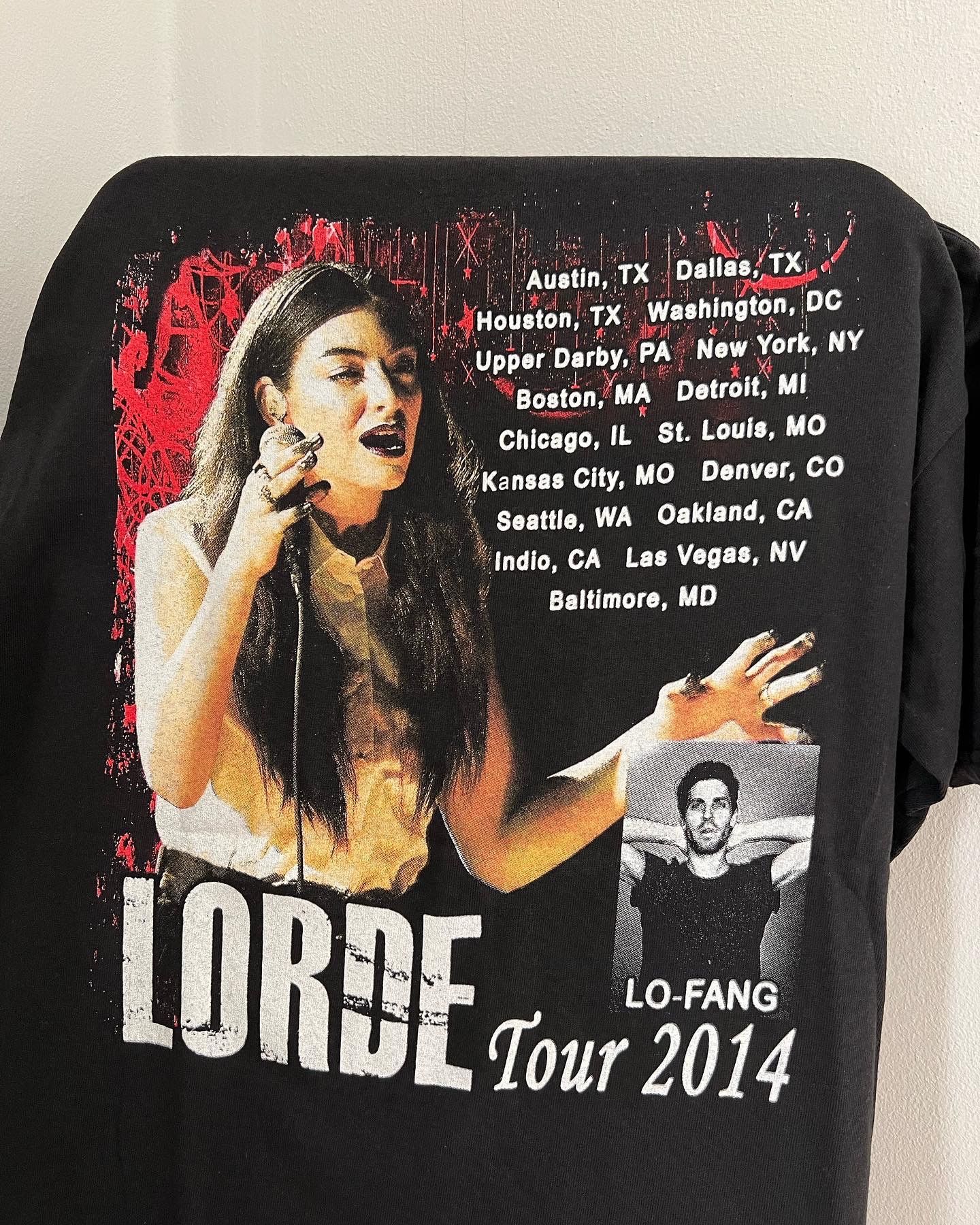 Band Tees × Vintage Lorde Tour t shirt 2014 - Female Single | Grailed