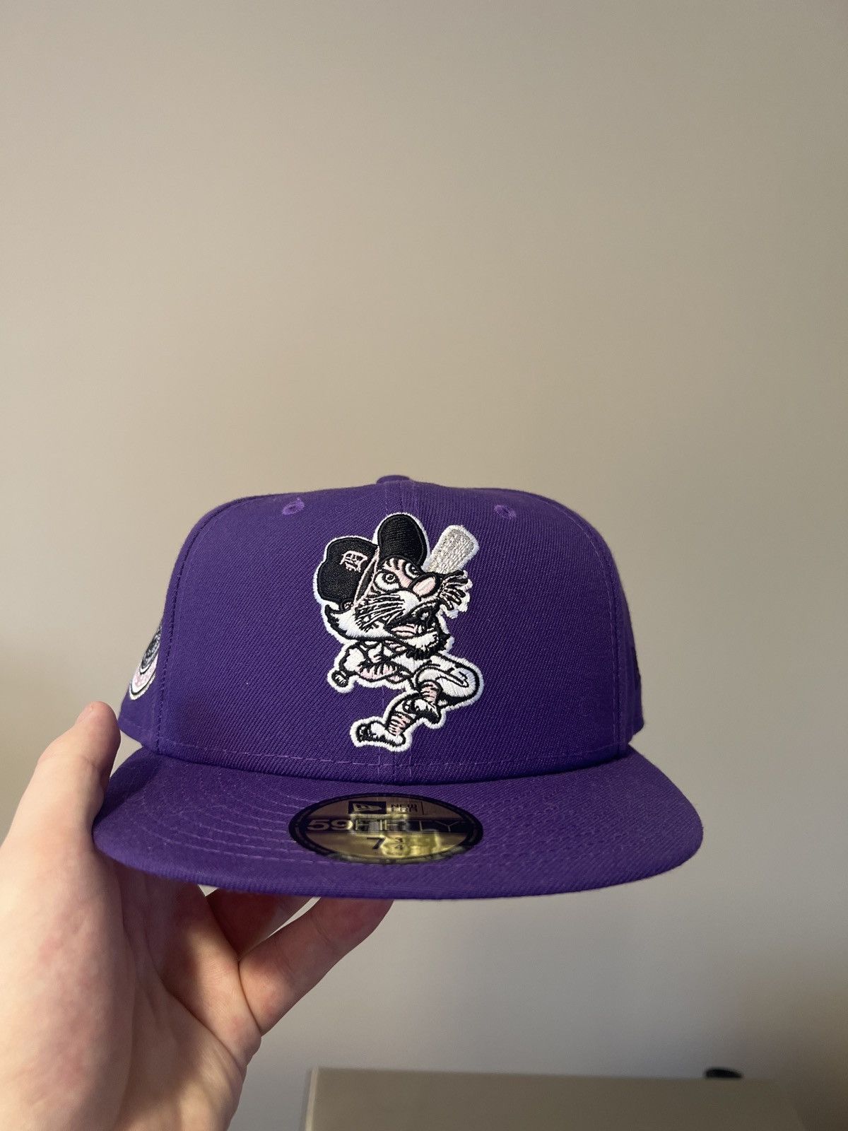MLB Sports world coked out tiger pink UV | Grailed