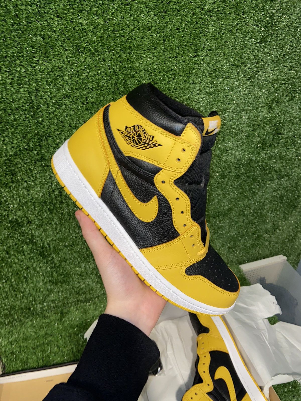 Jordan Brand × Nike Jordan 1 High ‘Pollen’ | Grailed