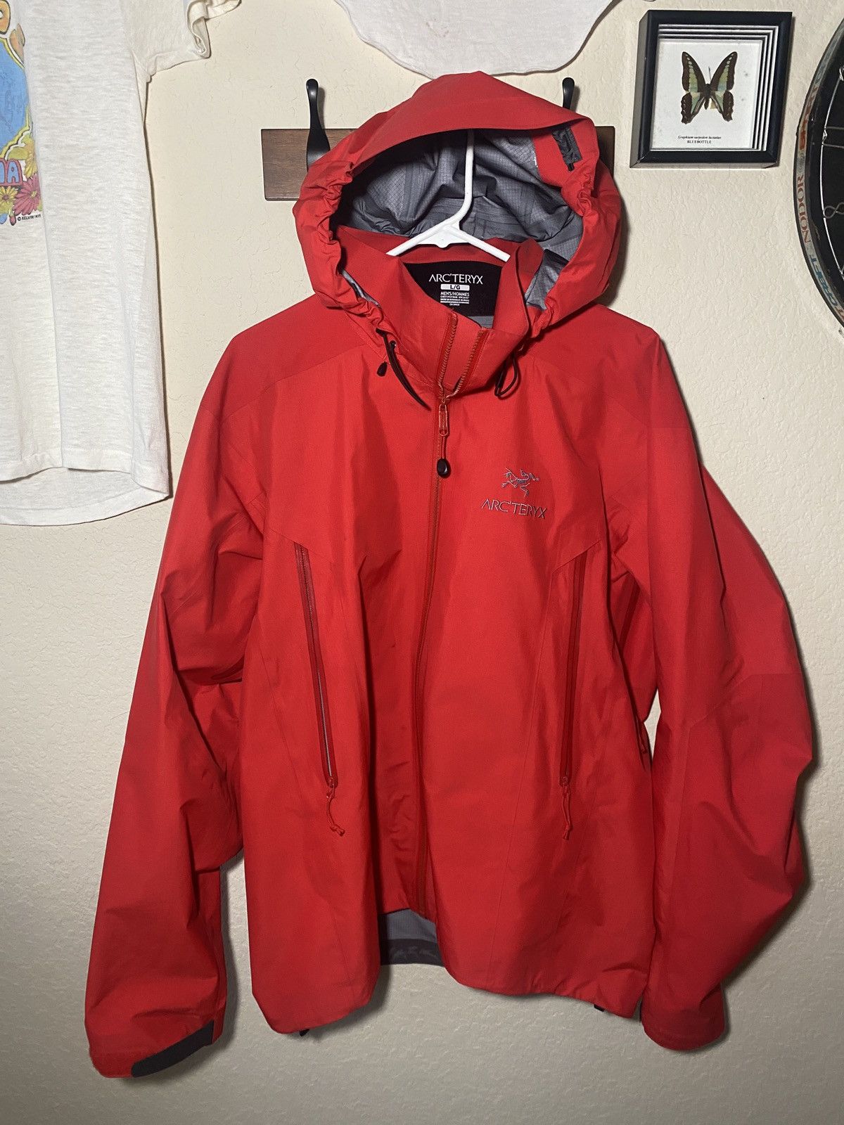 Arc'teryx ARC'TERYX Beta AR Jacket GORE TEX Pro XCR Red | Grailed