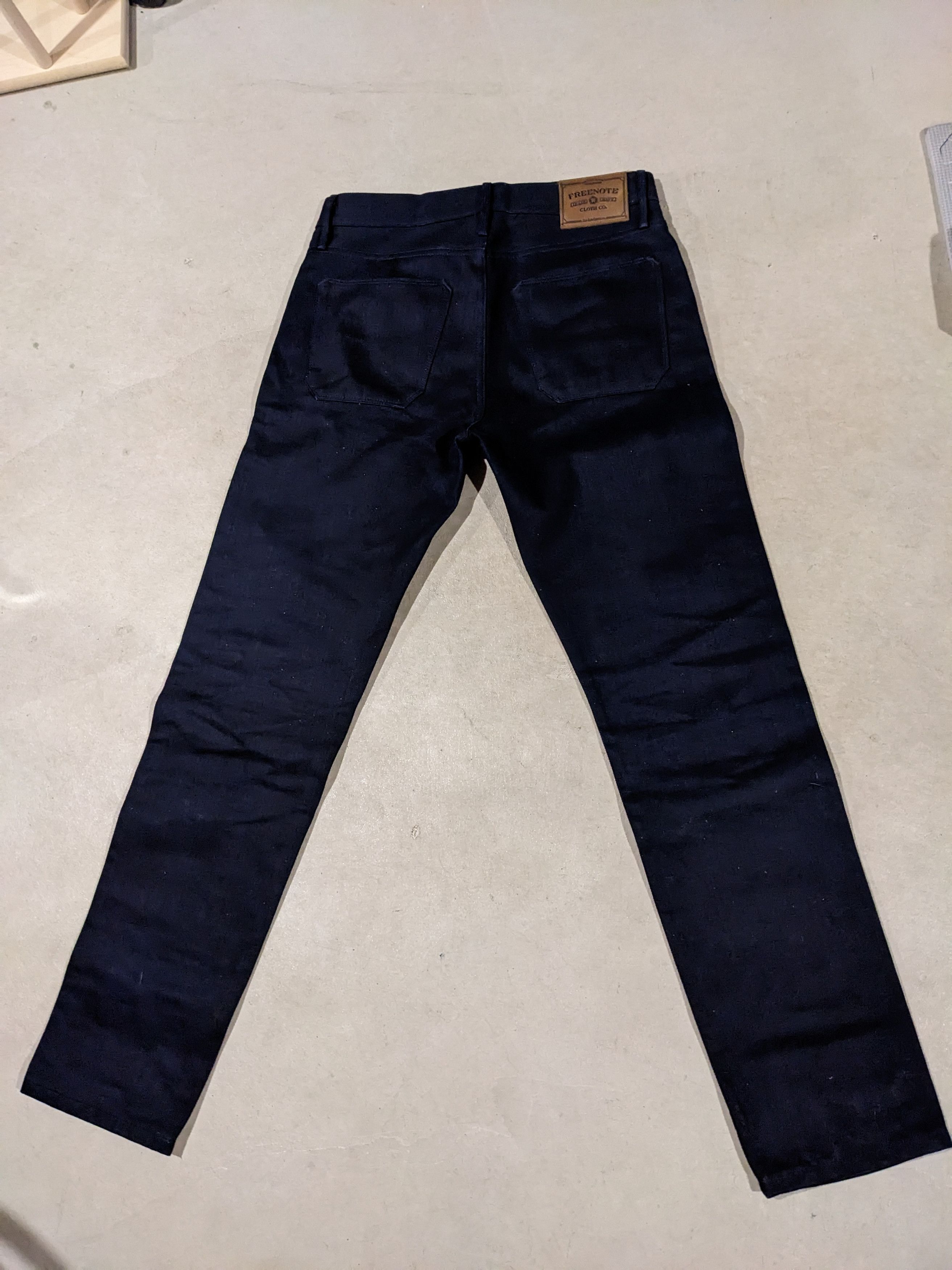 Freenote Freenote Portola Classic Taper-14.75 oz Hishitomo Selvedge | Grailed