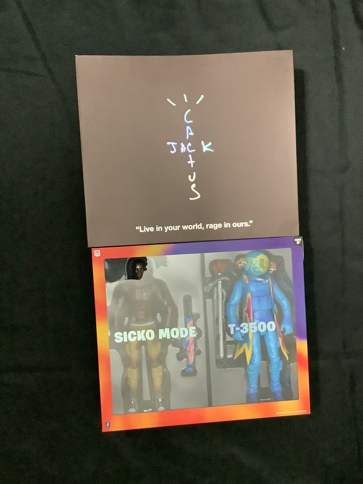 Travis Scott Travis Scott Duo Figure Set / World Figure Lights Up | Grailed