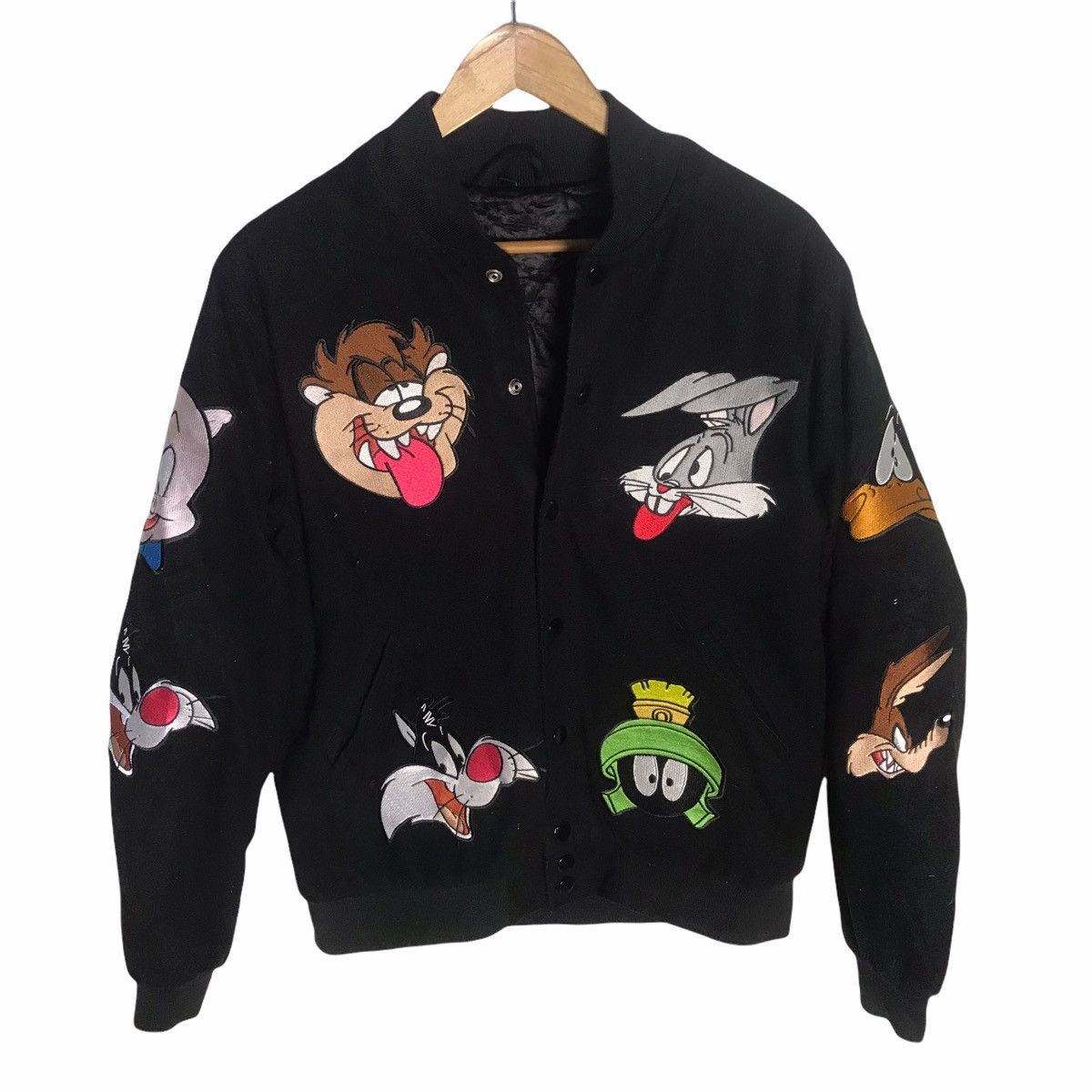 Cartoon Network × Japanese Brand Sixth june looney tunes & warner bros ...