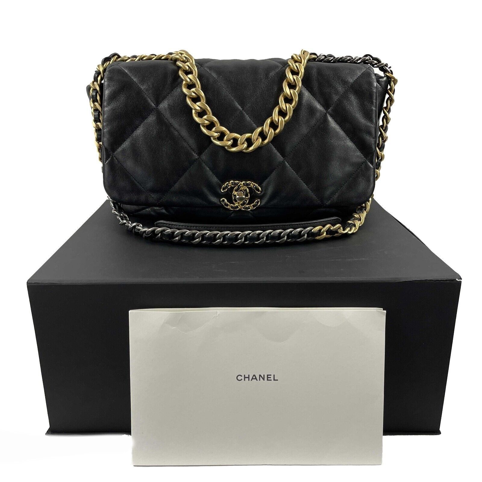 Chanel CHANEL 19 - CC Chain Maxi Black / Multi Metal Quilted Lambsk ...