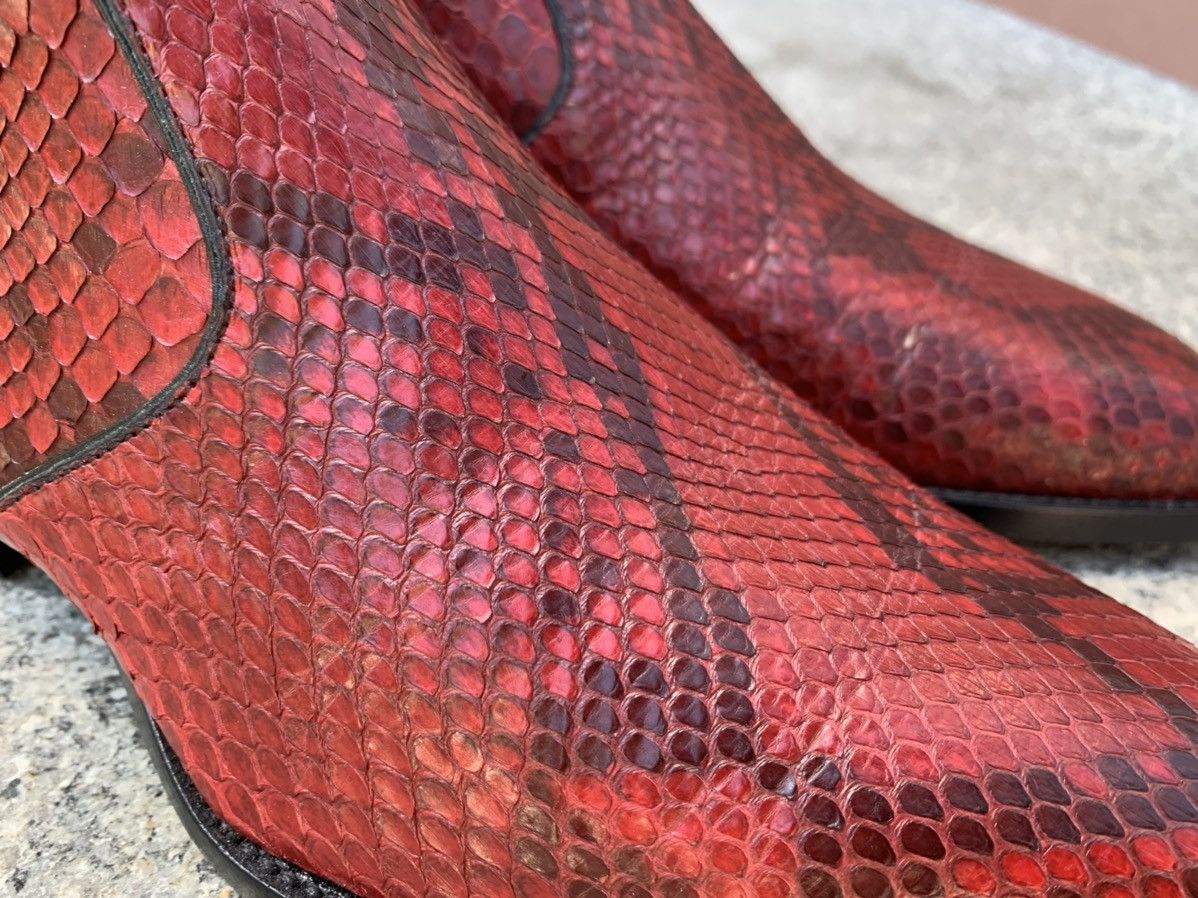 Saint Laurent Paris Wyatt 40mm Side-Zip Boots Red Python Saint Laurent Paris Wyatt 40mm Side-Zip Boots Red Python