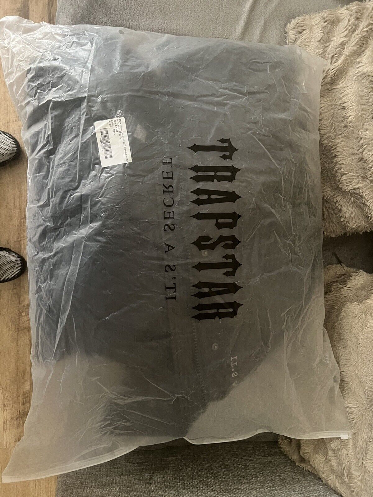 Trapstar London Trapstar Decoded 2.0 Hooded Puffer Jacket Black | Grailed