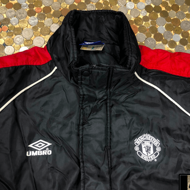Umbro Umbro Manchester United football vintage 90s puffer jacket | Grailed