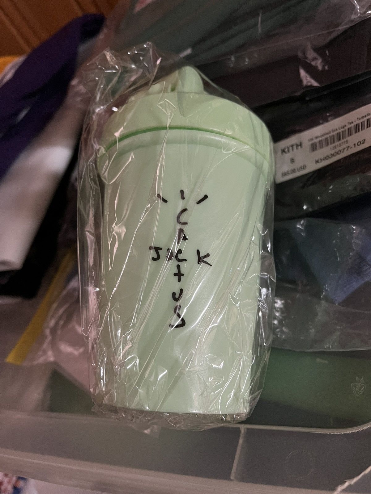 Travis Scott Travis Scott cactus jack glow in the dark shaker cup ...