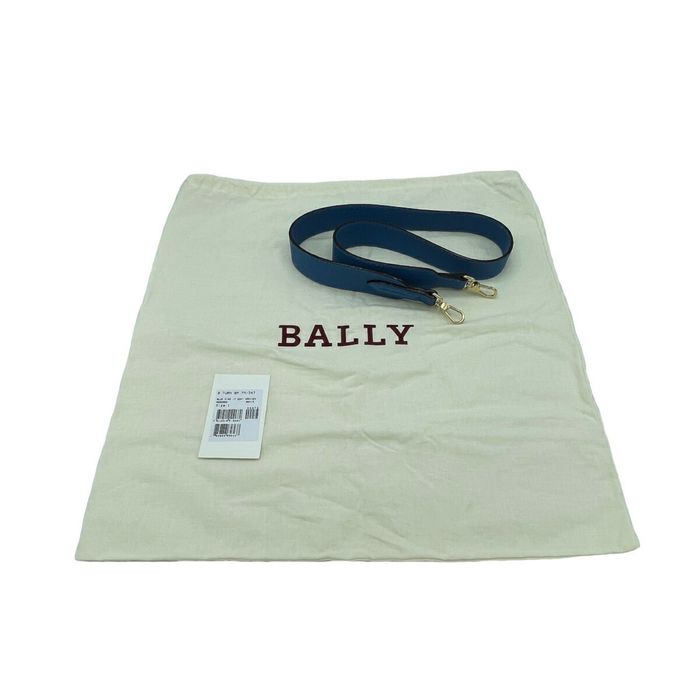 Bally BALLY B turn lock handbag 6222058 light blue calf | Grailed
