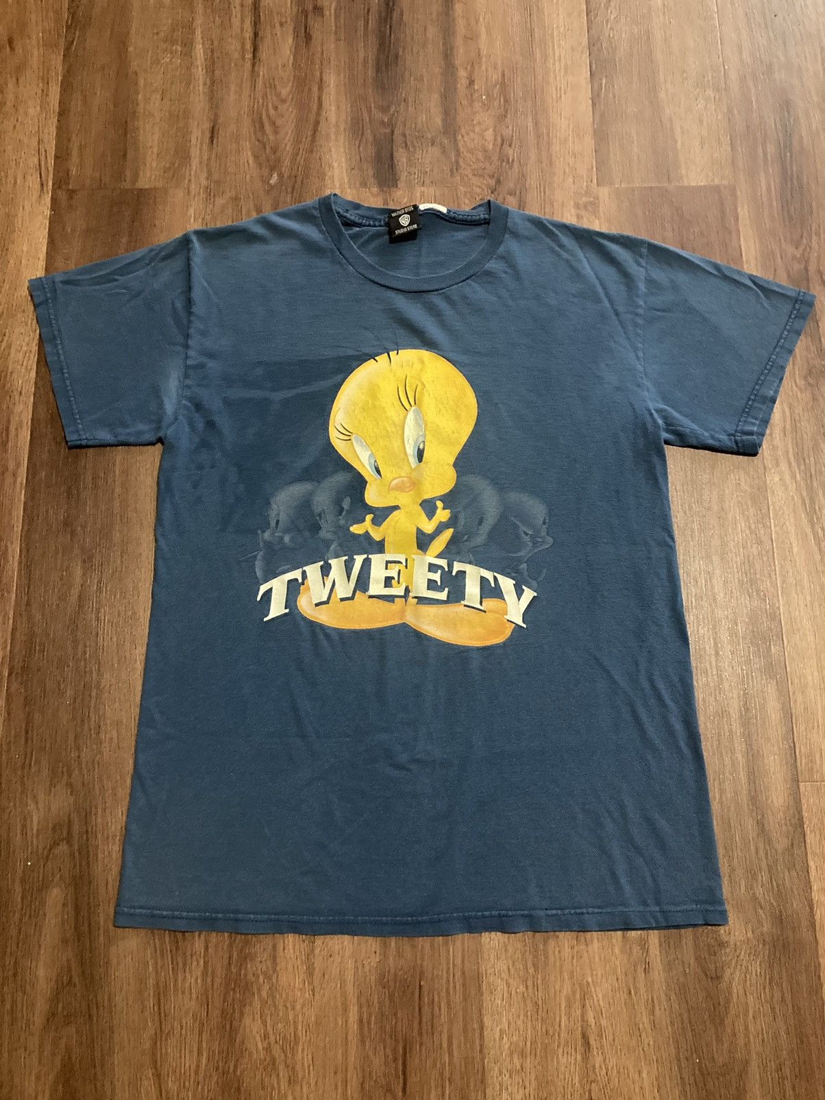 Cartoon Network × Vintage × Warner Bros 1998 Tweety Bird Tee | Grailed