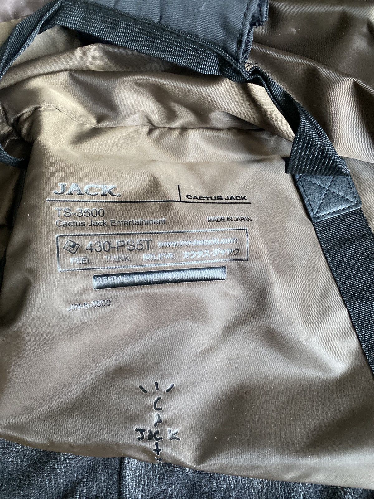 Streetwear × Travis Scott × Vintage Travis Scott duffel bag | Grailed