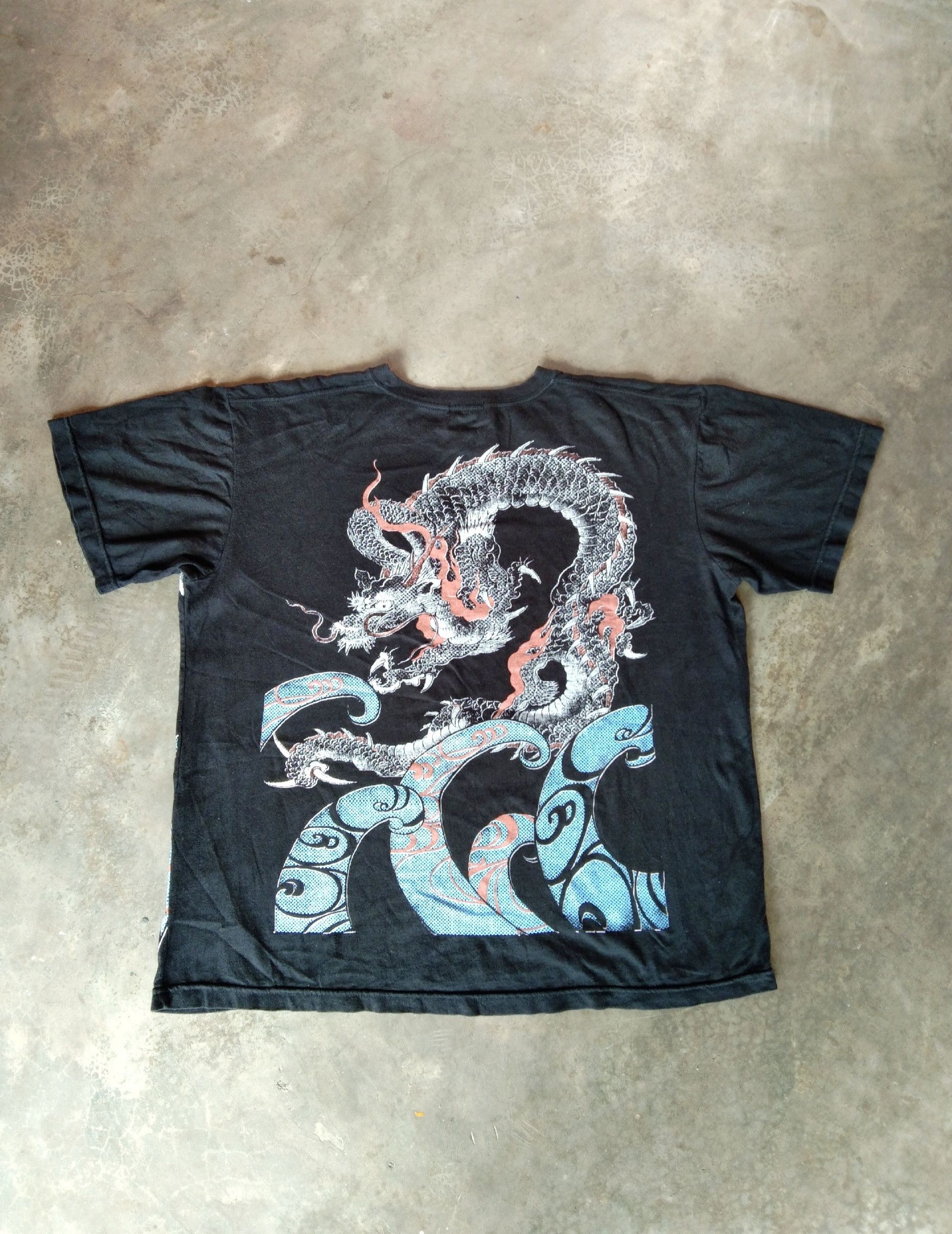 Japanese Brand × Streetwear × Vintage Vintage Japanese Dragon T Shirt | Grailed