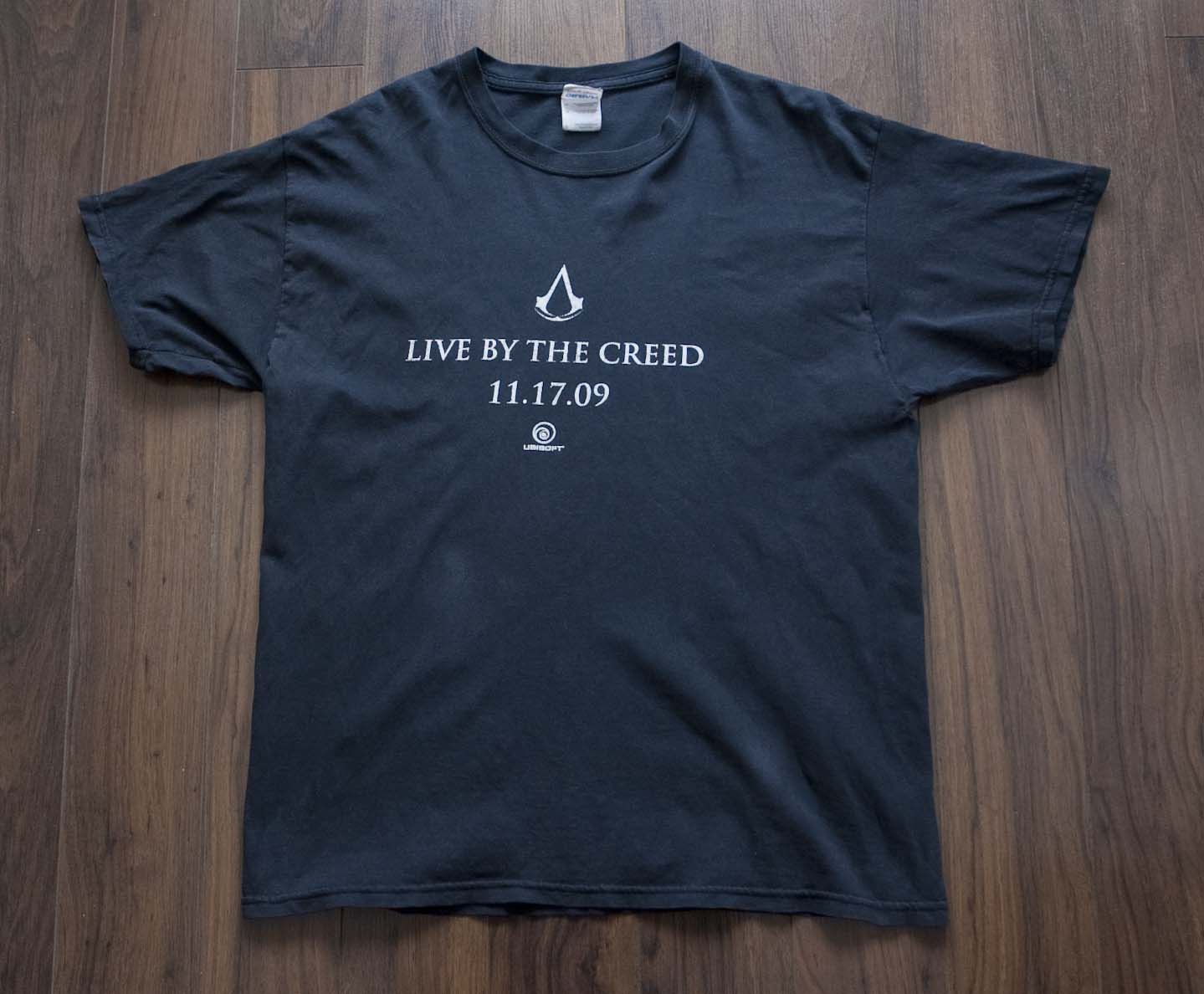 Streetwear Assassin's Creed 2 Video Games T Shirt 2009 Ubisoft Size L ...