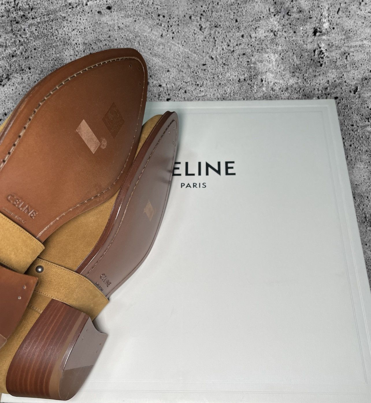 Celine CELINE BY HEDI SLIMANE “FW20 BIKER CHELSEA BOOT 40MM” | Grailed