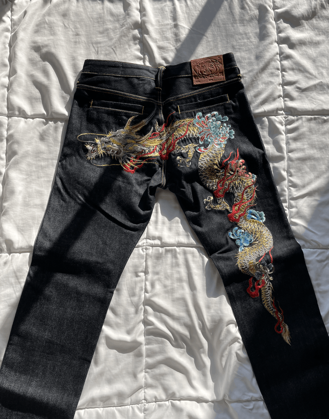 Evisu Evisu Dragon Embroidered Jeans | Grailed
