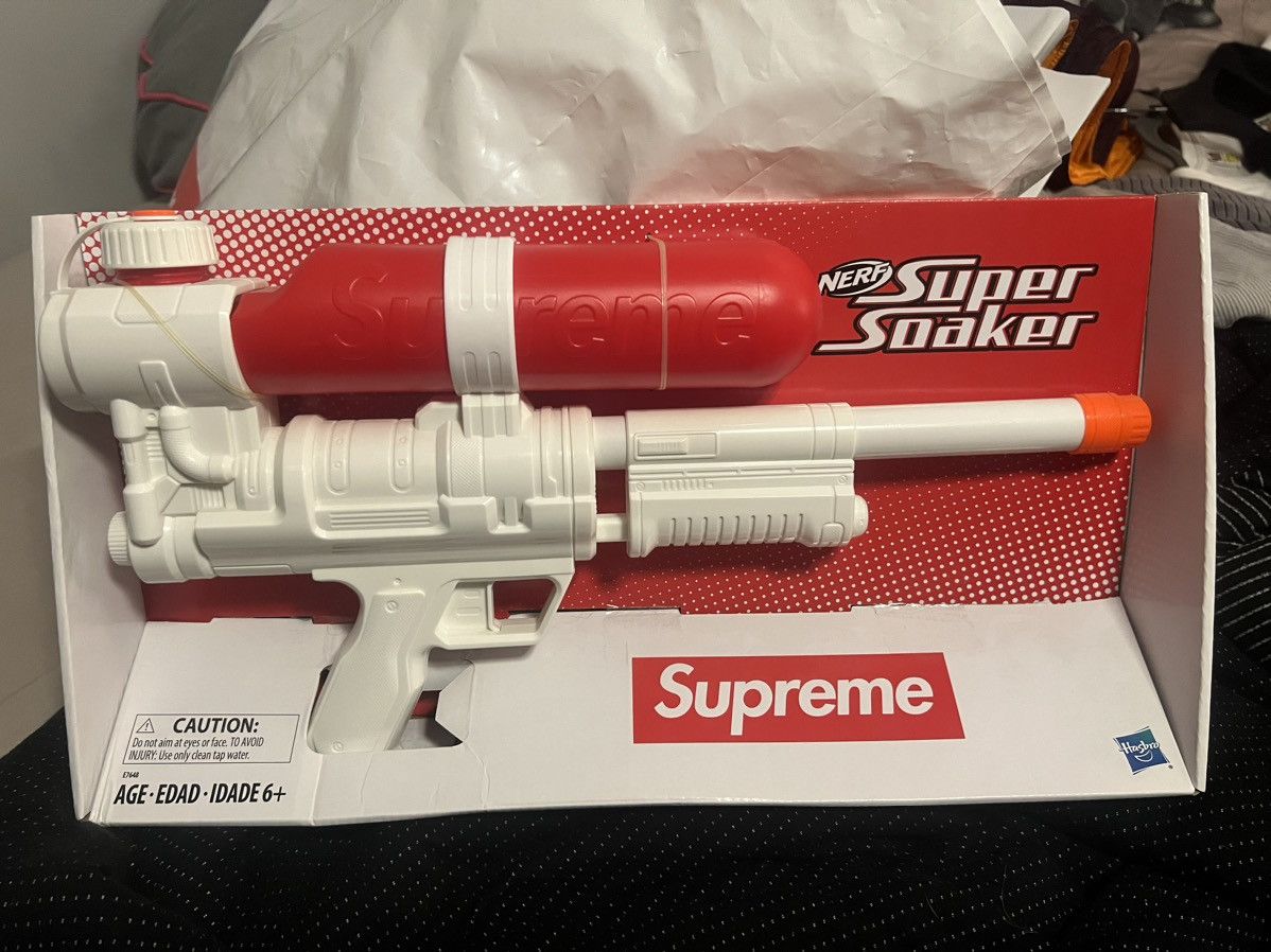 Supreme Supreme Super Soaker | Grailed