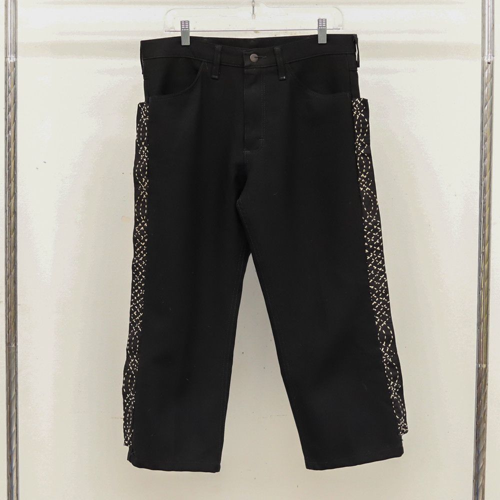 Wrangler Wrangler custom embroidered made in USA black cropped pants ...
